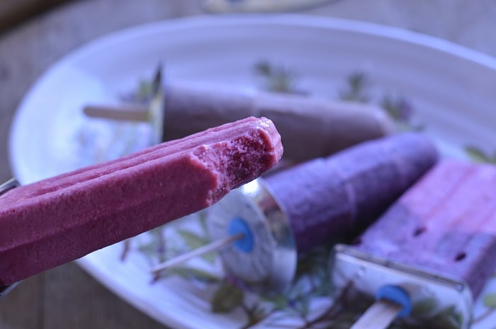 Healthy Raspberry Ice Pops to Cool the Summer Heat | Joybilee® Farm ...